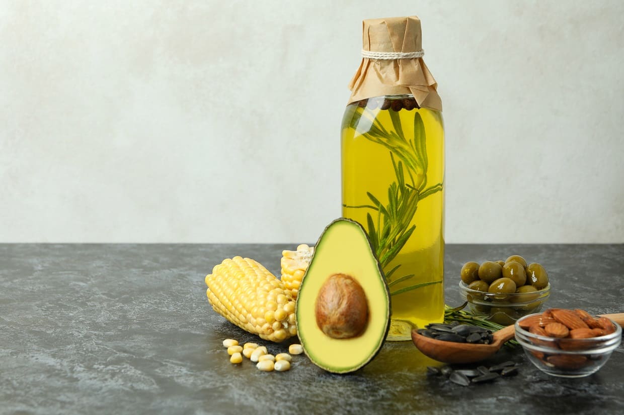 The Health Benefits of Cooking with Edible Oils - AGROCOM